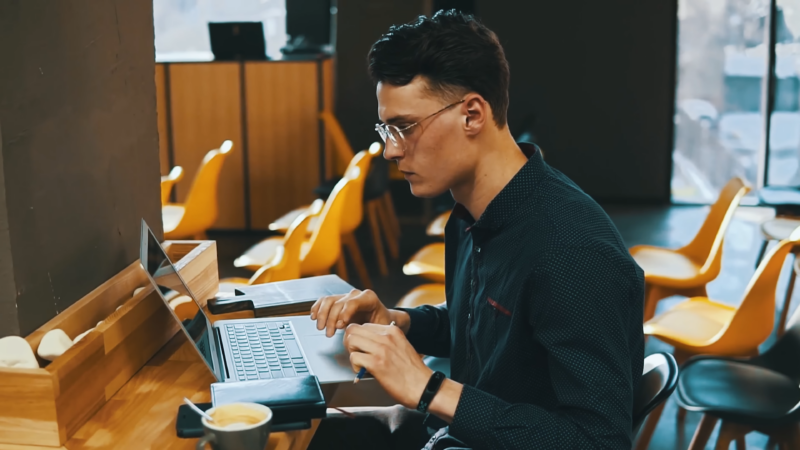 How to Write an Interview Paper: 11 Tips for Crafting a Compelling ...