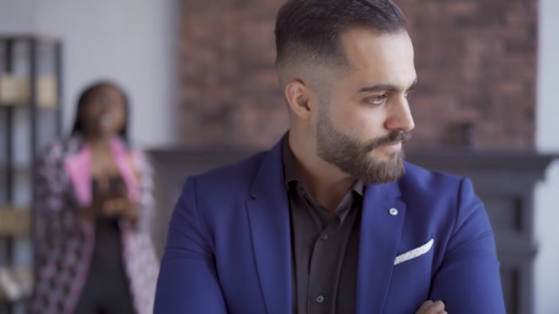 Team Building Ideas for Employees Who Don't Get Along: Bridging Divides ...