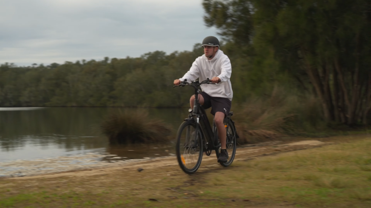 What to Look for in an Electric Bike: Tips for Choosing the Perfect ...